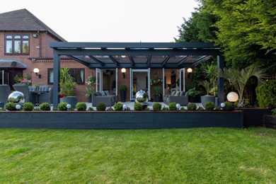 Ultra Modern Glass Veranda | Luxury Garden Patio Verandas