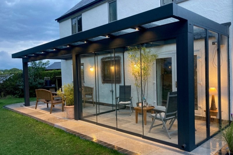 Ultra Modern Glass Veranda | Luxury Garden Patio Verandas