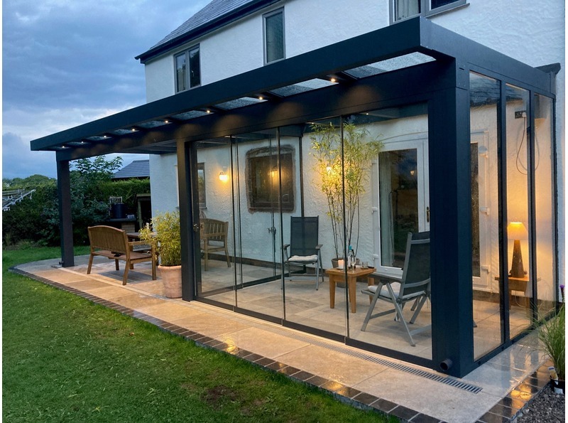 Ultra Modern Glass Veranda | Luxury Garden Patio Verandas